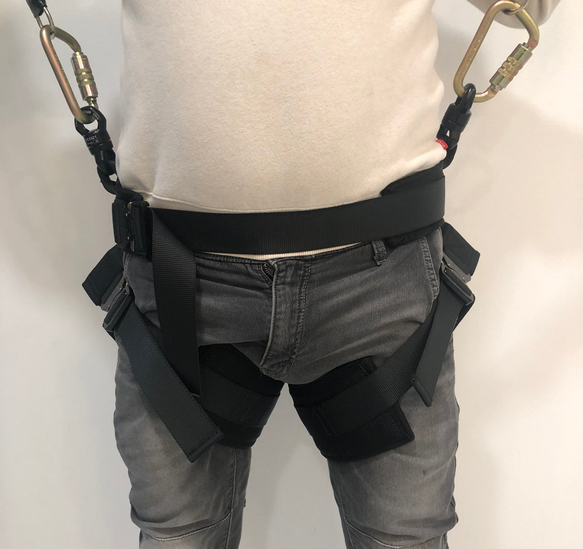 HARNESSES with SWIVEL – Bungee Jump Store
